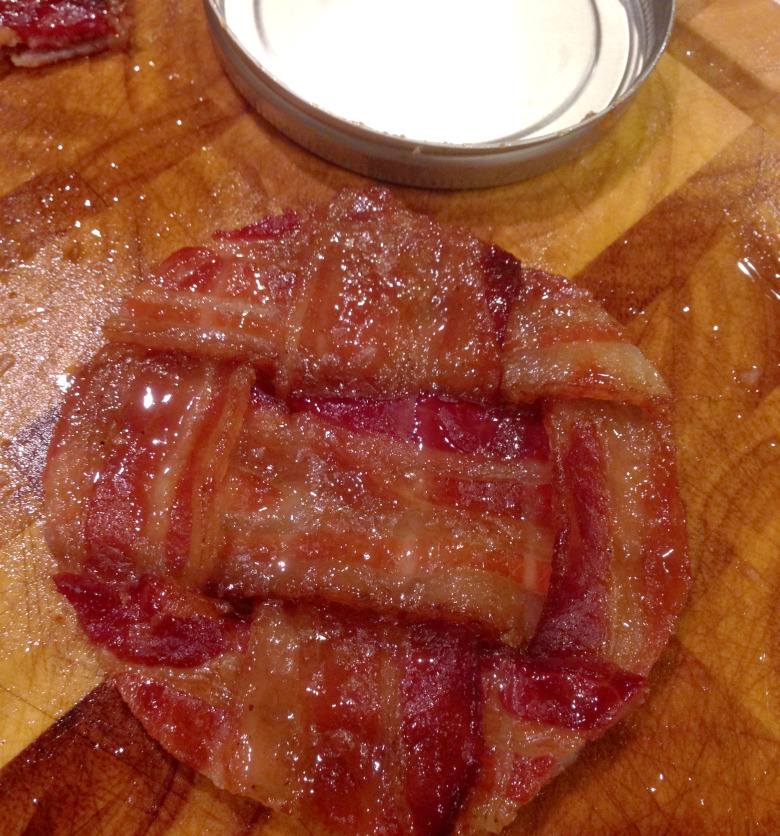 Recipe- Pig Candy Burger - Green Mountain Grills Blog